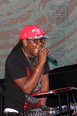 Tony Mix - Listen to Music - Megalobiz